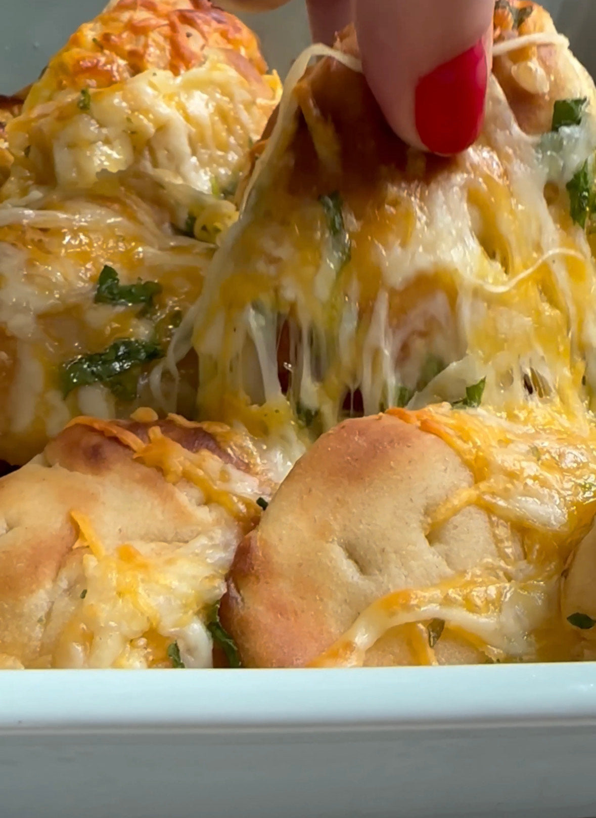 pull apart garlic cheesy puffs – Baba's